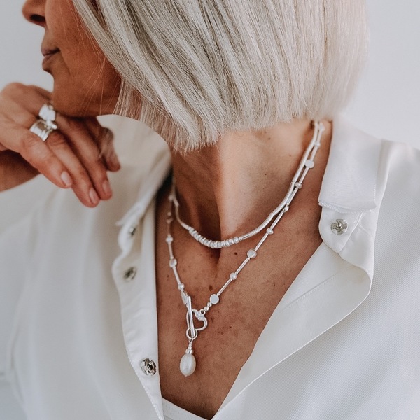 Handmade Contemporary Designer Jewellery : Ginny D Online Jewellery Shop